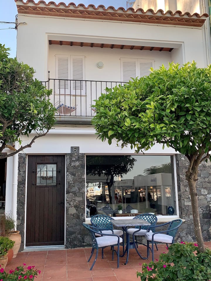 Casa Delante Del Mar En El Centro De Llafranc - Llafranch