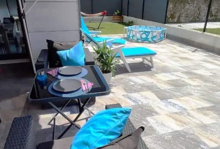 Bajo Con JardÃn Privado Junto A La Playa - Cantabria