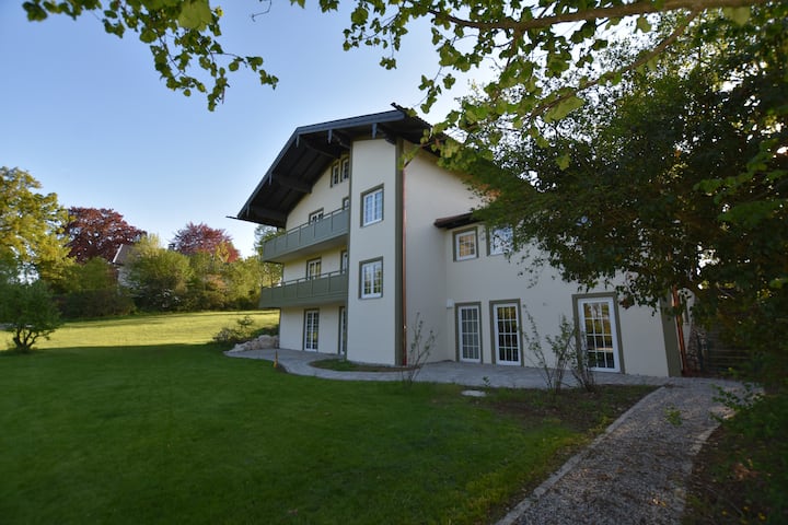 Traumurlaub In Landhausvilla Am Chiemsee - Bad Endorf