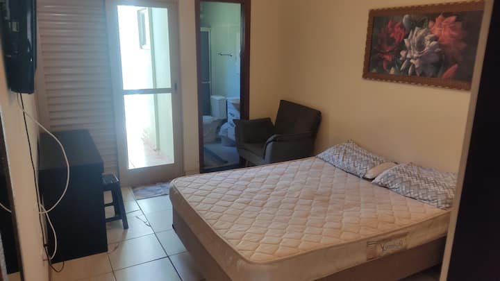 Apto 02 C/ Suíte, Mobiliado, Próx. Usp. - Pirassununga