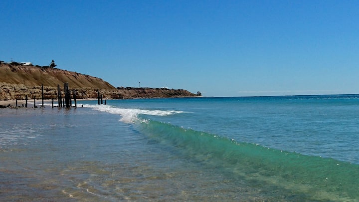 Salt Water Shack At Port Willunga - Aldinga