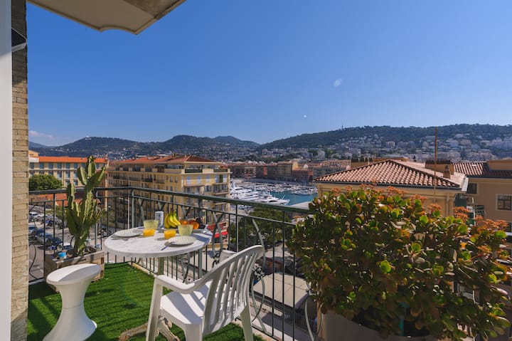 A/c & Vue Sur Les Bateaux Du Port De Nice #Rêve ⛴ - Villefranche-sur-Mer