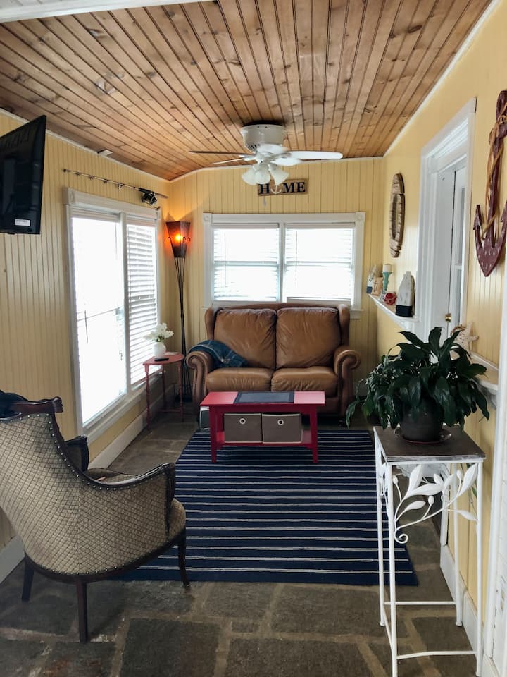 Sunny Place Apartment - Havre de Grace, MD