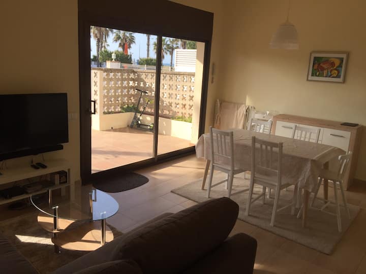 Beach Vacation Ideal For Active Families - Castelldefels