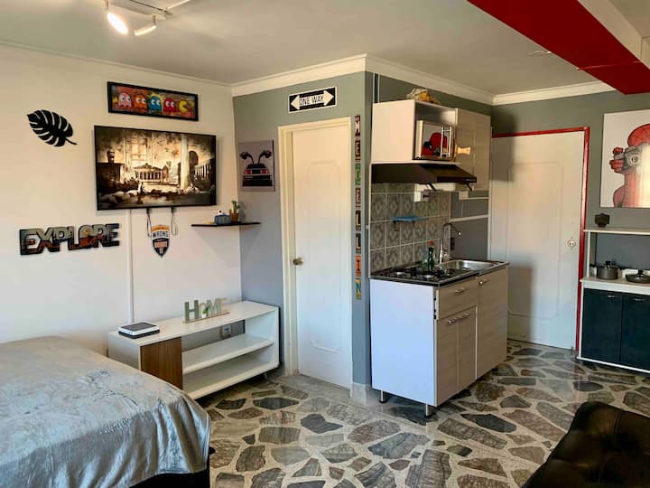 Studio*close To Laureles*fast Wi-fi*great Area* - Colombia
