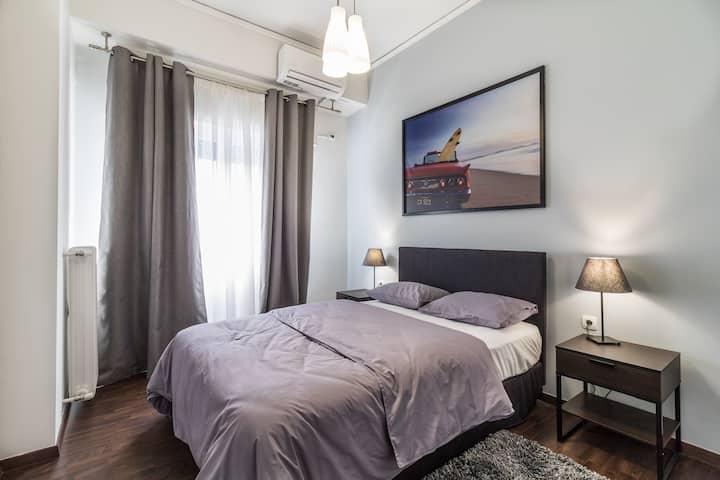 Historical City Center Athens Apartment, Gazi - Atenas