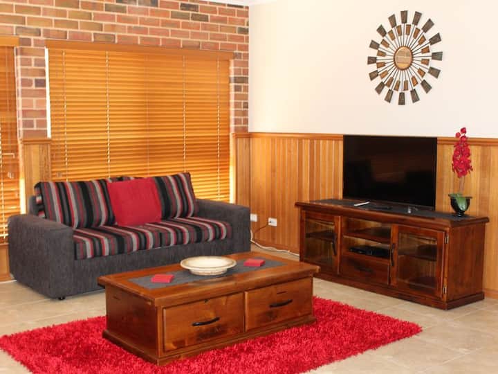 Jana Manor 4 Townhouse Swan Hill - Swan Hill