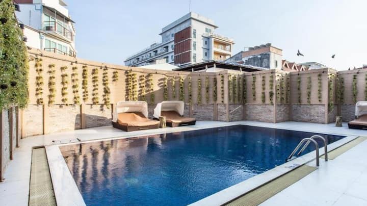 High Floor Sea & Mountain & City View Luxury Condo - Patong Beach