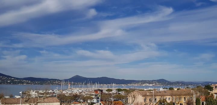 Studio Coeur De St Tropez Dans Résidence Piscine. - Ramatuelle