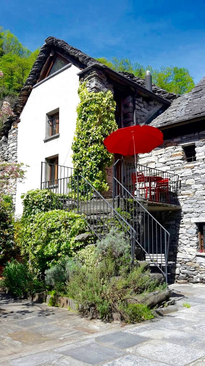 Rustico Sette Bello, Nah Von Locarno, Im Maggiatal - Maggia