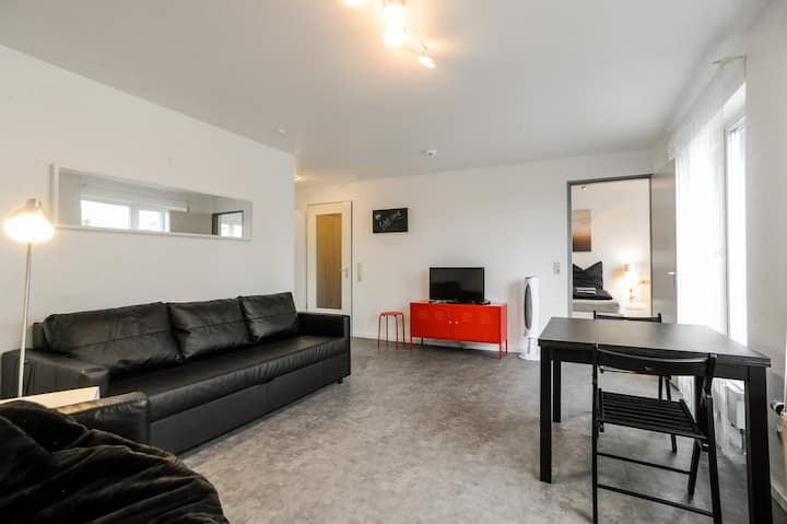 Modern Apartment In The Outletcity - Reutlingen