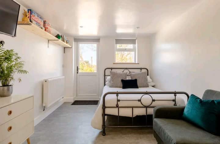 Cosy Dog Friendly Studio With Ev, Hayle, Cornwall - Hayle