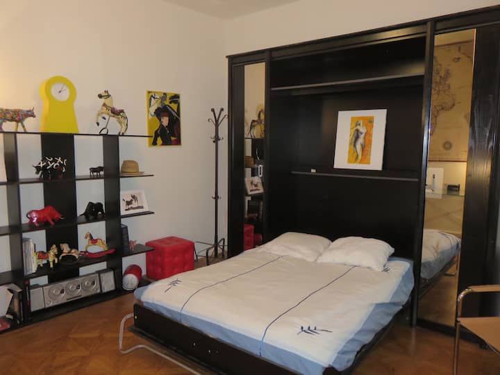 Chambre Dans Grand Appartement Jardin-centre Ville - Marseille