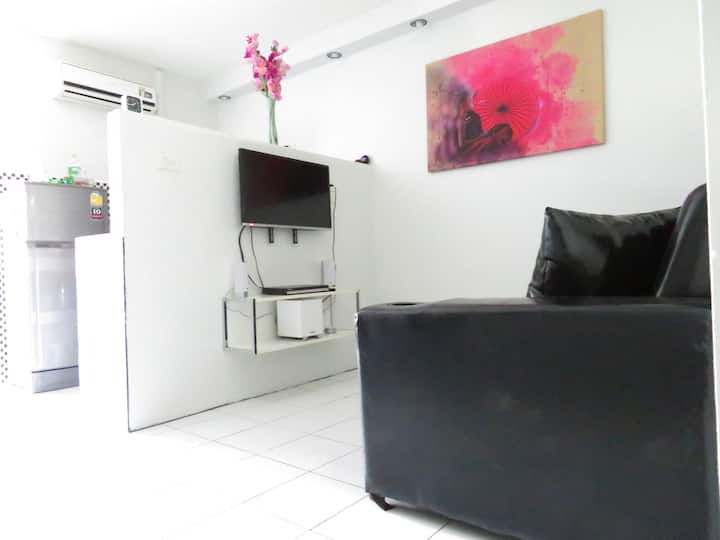 Appart Moderne En Centre-ville Internet Haut Débit - Chiang Mai