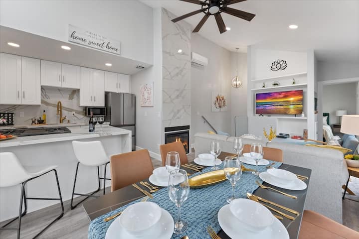 Tranquil Lotus- 1min Walk To Beach, Surf Central! - Huntington Beach, CA