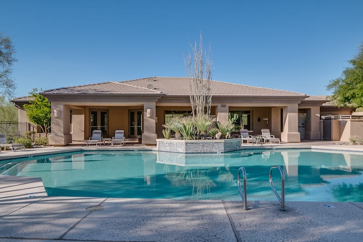 Mountain Views From Every Window! Best Location! - Scottsdale, AZ