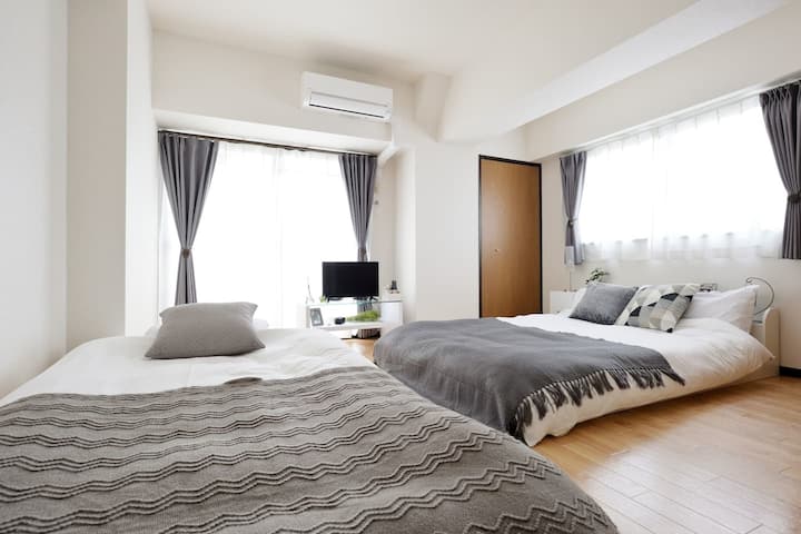 5ppl/701/7 Mins To Nihonbashi Sta/ Dotonbori/a2010 - Osaka