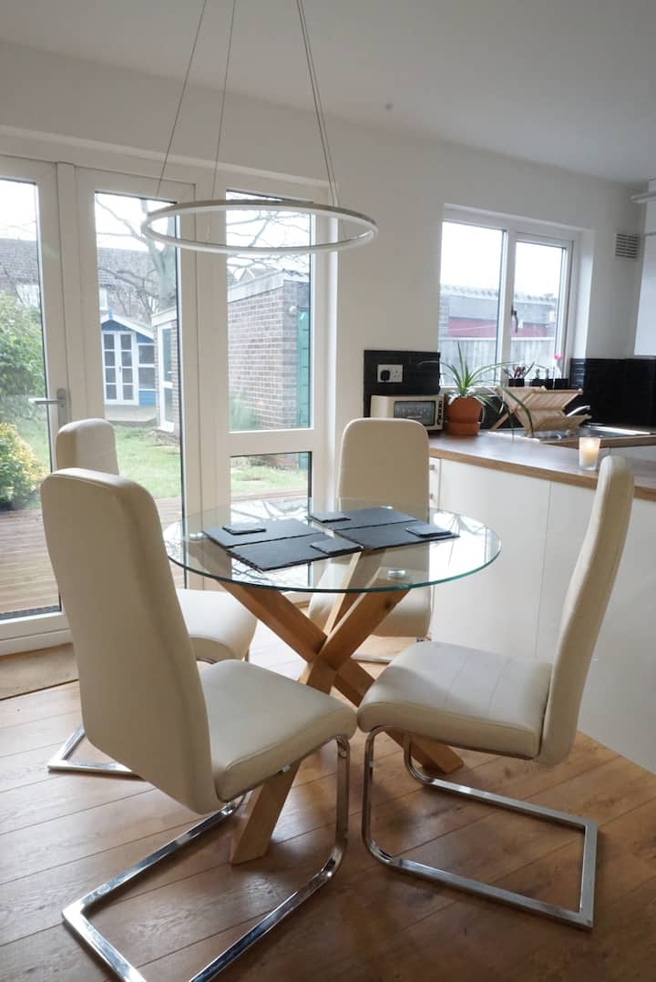 Oxford Family Home For Upto 6,garden,free Parking - Oxford