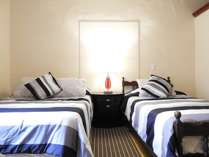 Suite Lungo/ Colonial House In Guanajuato Downtown - Guanajuato