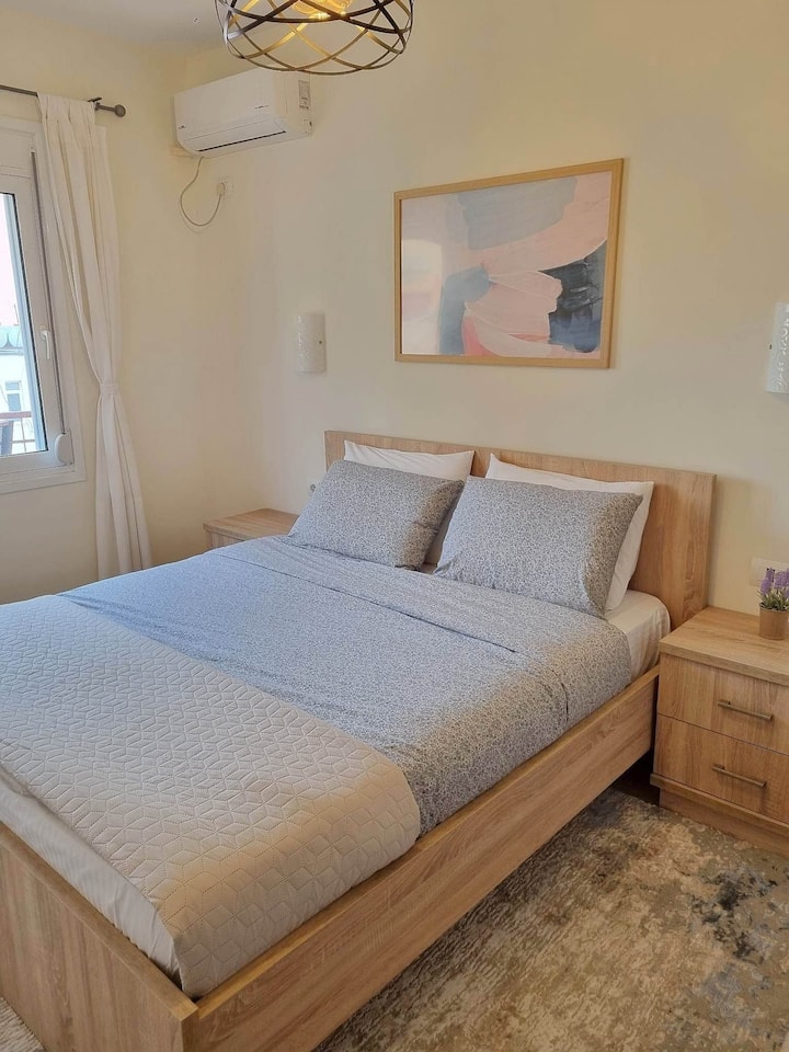 Lovely 1-bedroom Apartment, Close To The Beach. - Saranda