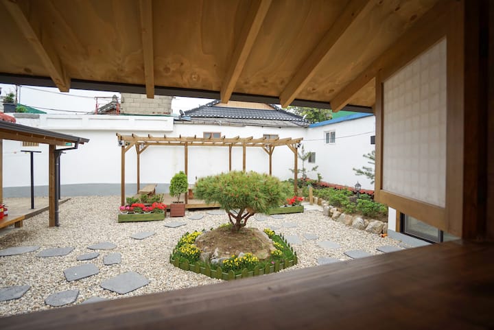 전주 한옥마을 별채 Sarang 4 In Tosarang Guest House - Jeonju-si