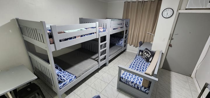 Unit 115 Ground Floor Studio Type - 8pax Max - Subic