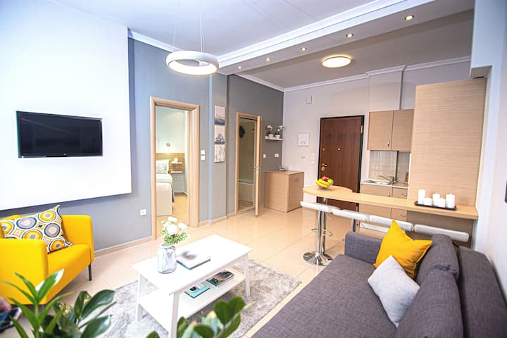 Kalliston Apartment #1 Modern Urban Luxury - Thessaloniki
