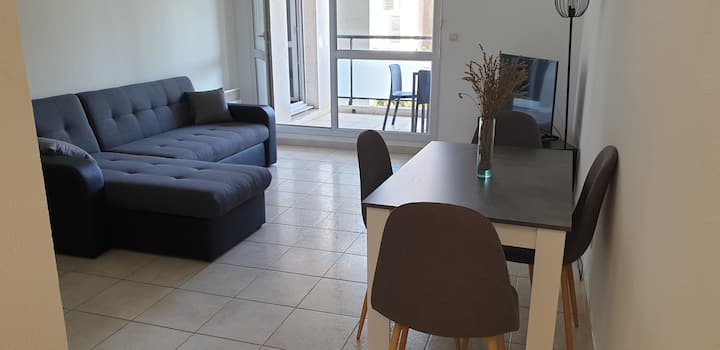 Appart Climatisé Avec Balcon à 2 Pas Du Centre - Fos-sur-Mer