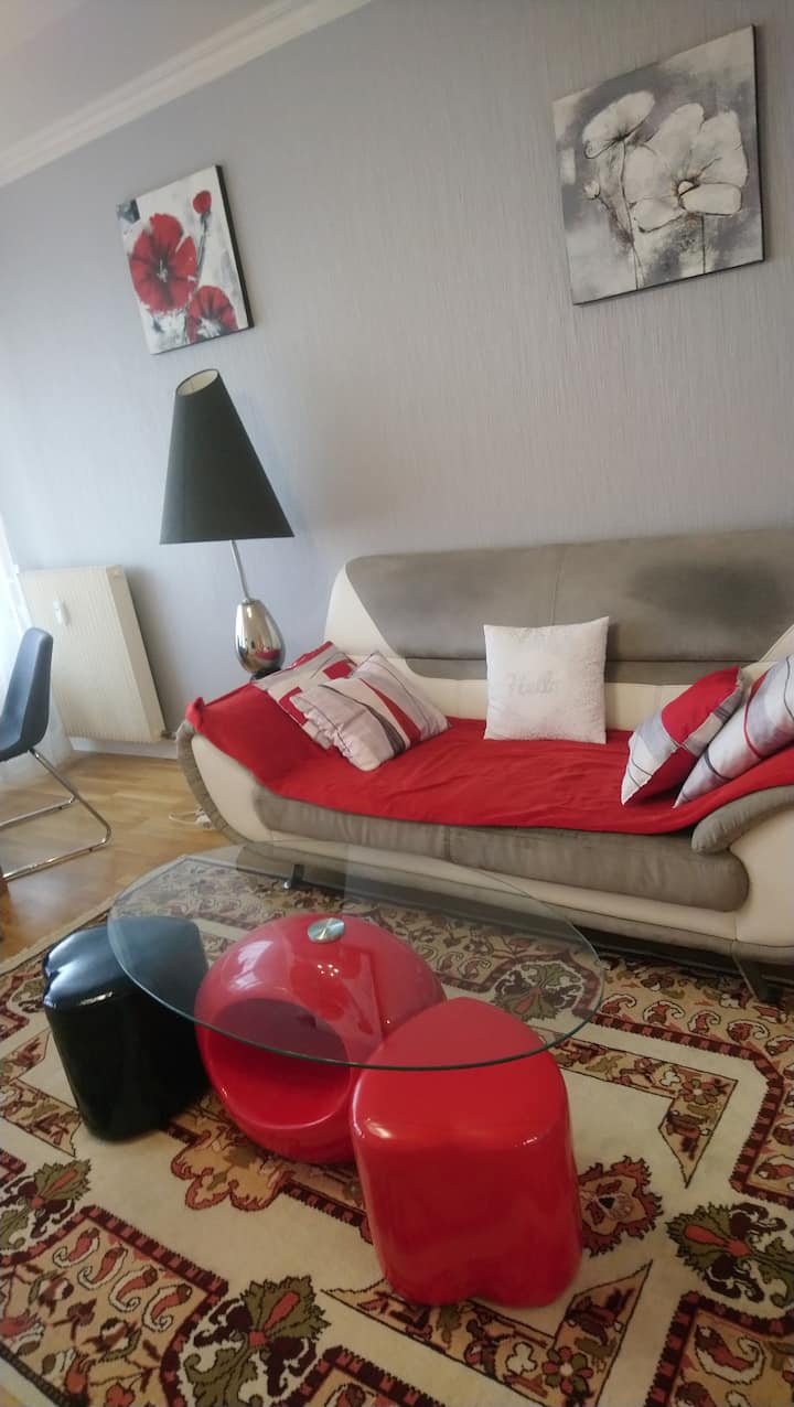 Chambre Privée Avec Ascenseur
Parking Gratuit - Lisieux