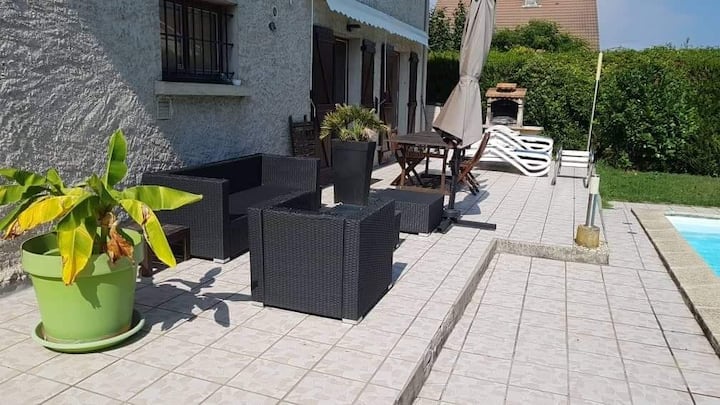 75 M2 Dans Villa Au Rdc Avec Piscine
Et Jacuzzi - Autrans