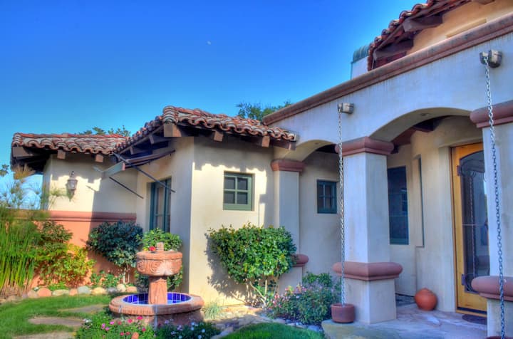 Beautiful Guest House With Spectacular Views Of Hillside  Avocado Orchards - Simi Valley, CA