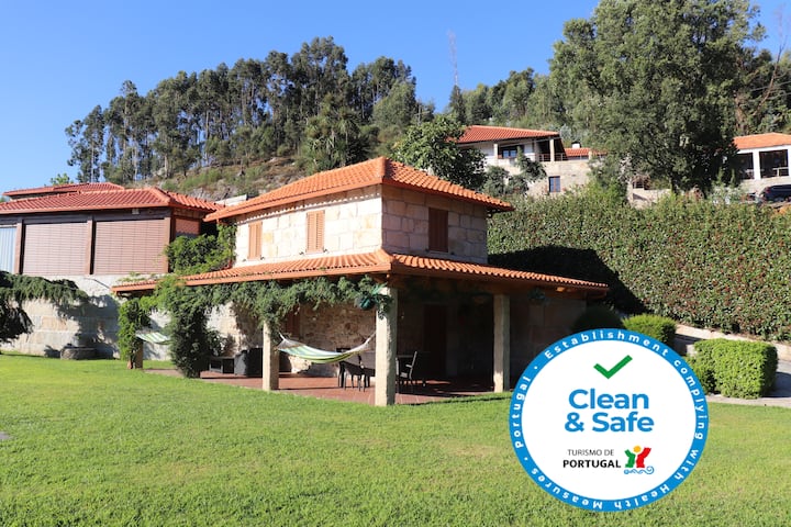 Quinta Do Perguntouro - Challet Da Quinta - Felgueiras