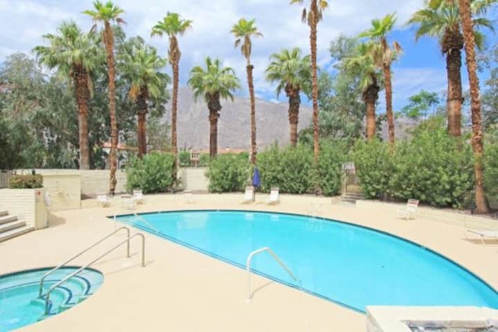 Palm Springs- Spring Getaway - Palm Springs, CA