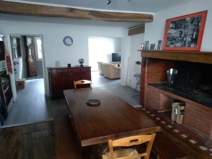Maison De Village Dans Le Couserans ! - Oust