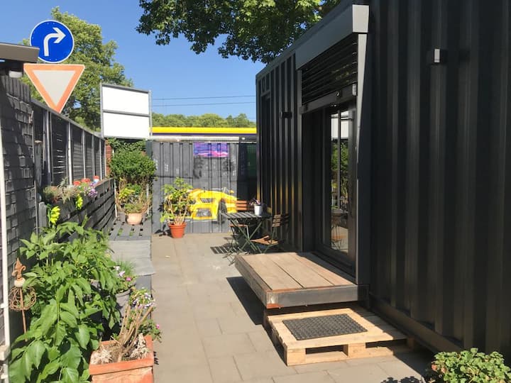 Exklusiver Seecontainer Smart Tiny House Köln - Colonia