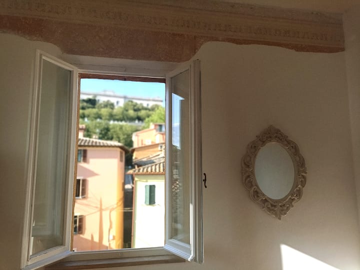 Delizioso Appartamento Sui Tetti Del Centro - Perugia