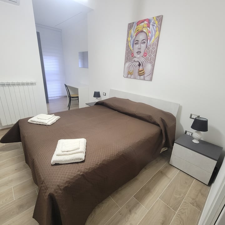 Suite In Centro, Con Facilità Di Parcheggio - Rende