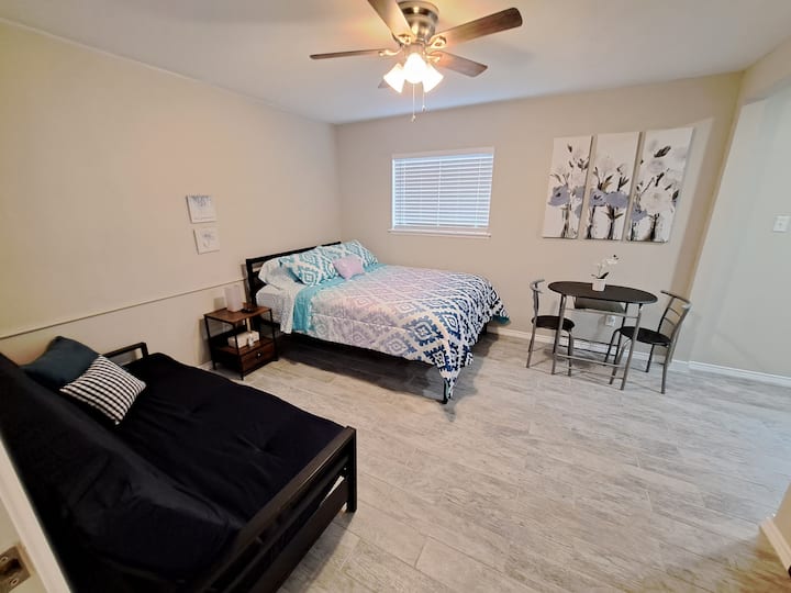 Modern&private Studio. Free W&d. Stays30+days Only - Lewisville, TX