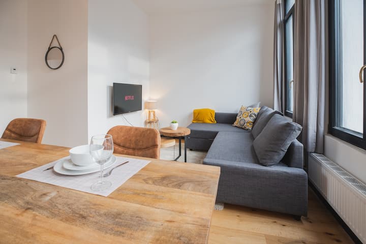Spacious 6-guest Antwerp Duplex - Amberes