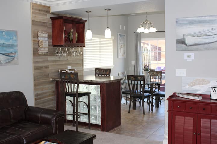 Win Place Show -  Townhouse - Close To Racetrack - Arkansas