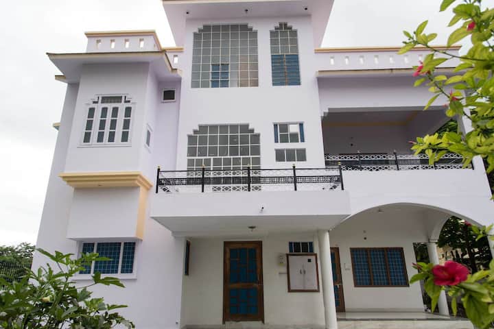 Homestay @ Hans Villa,24,new Flora Complex. - Udaipur