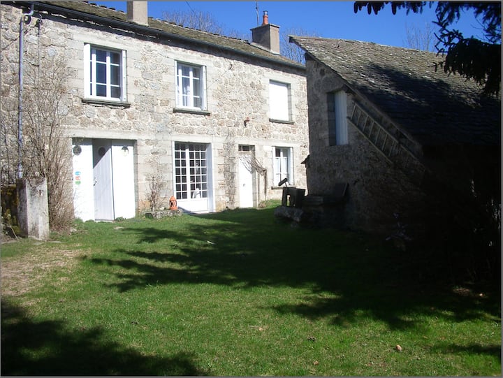 La Maison Des Jeunes - Lac de Ganivet