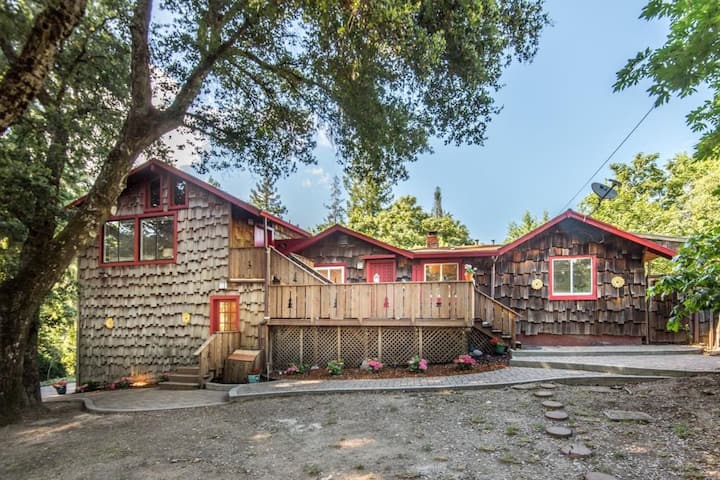 Rustic Roost In The Santa Cruz Mountains - San José