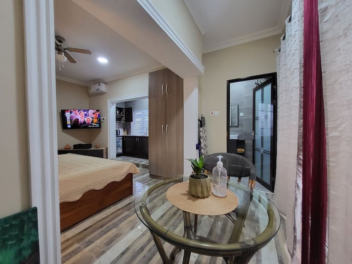 Annorgee Luxury Studio Apartment Oxford St., Osu - アクラ