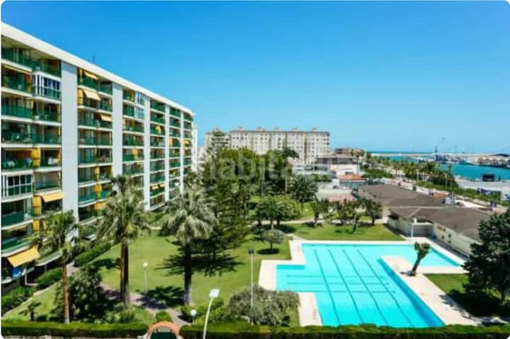 Apartamento Con Encanto En Gandia, Ideal Familias - Gandia