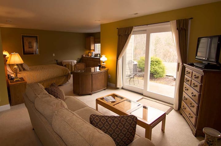Luxury Suite #3 In  Mountain View Home - Robbinsville, NC