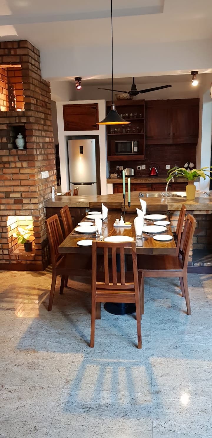 Elegant House Ward Place Col 7 - Colombo