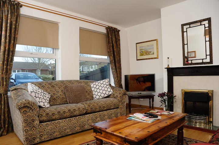 4 En-suite Bedrooms, Central Portstewart - Portstewart