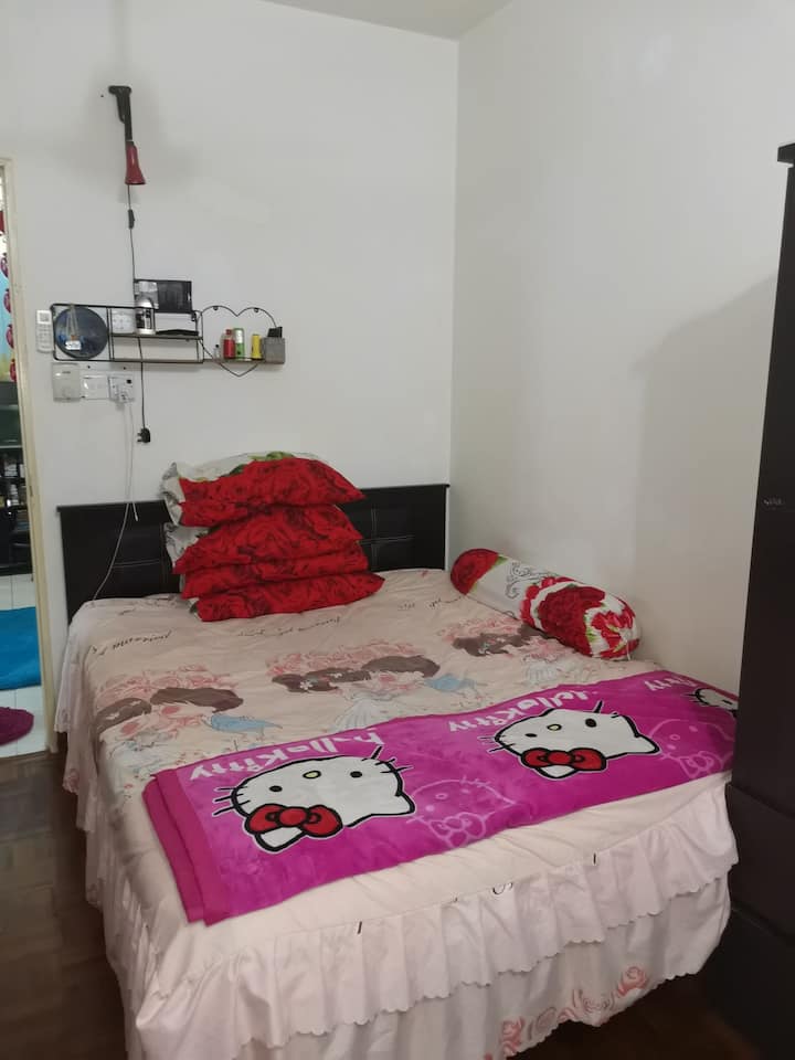 1 Bedroom, 1 Bathroom,1 Kitchen Homestay - Papar
