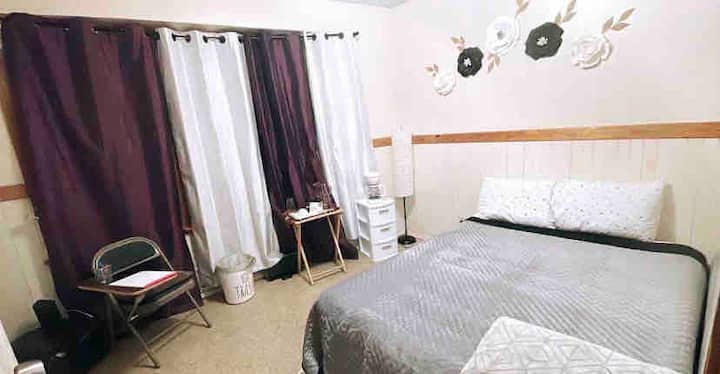 Humble And Comfortable 1- Room- 35 Min To Boston. - Lawrence, MA